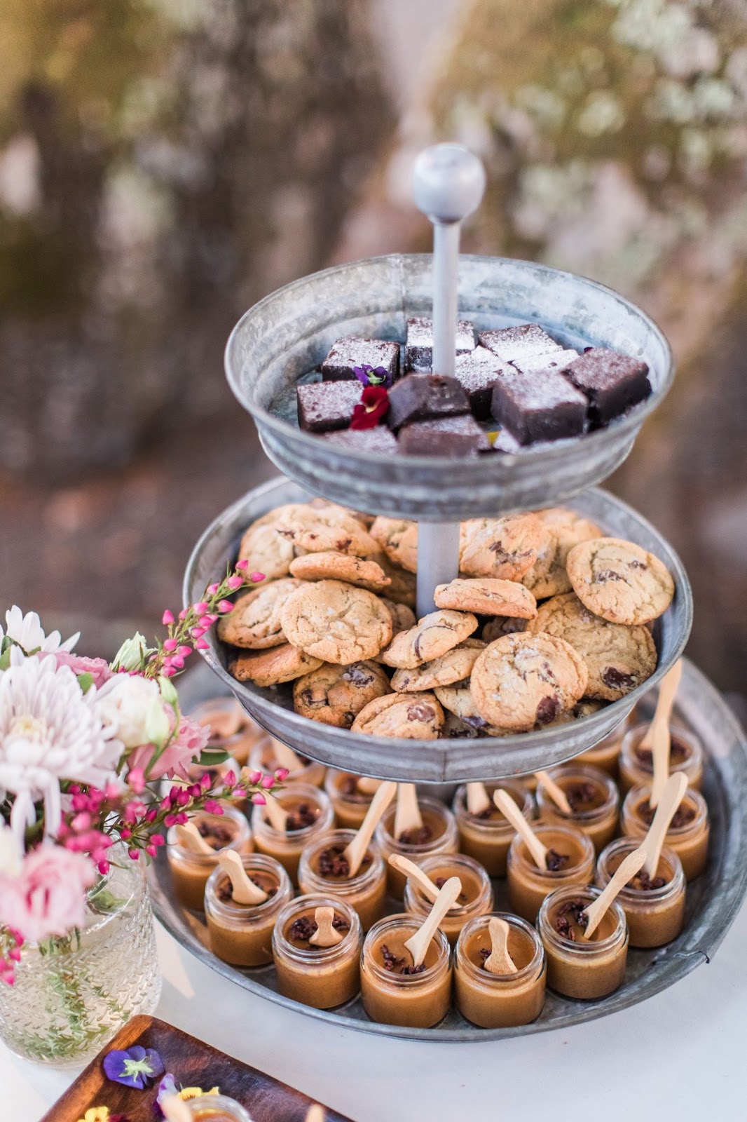 10 Creative Ways to Style Your Wedding Snack Table - Milestone Events Group